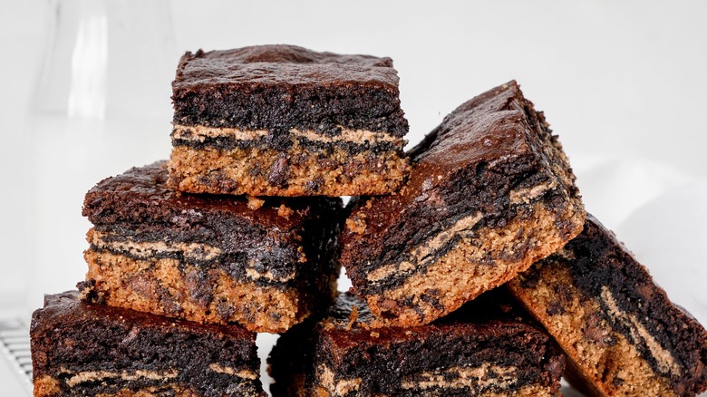 11 Absolute Best Boxed Brownie Mix Brands, Ranked