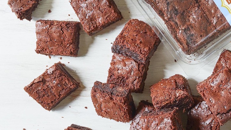 11 Absolute Best Boxed Brownie Mix Brands, Ranked
