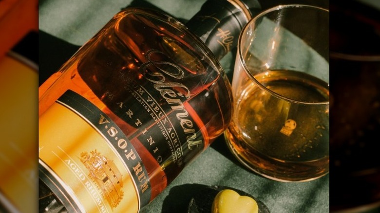 15 Best Sipping Rums To Enjoy In 2022