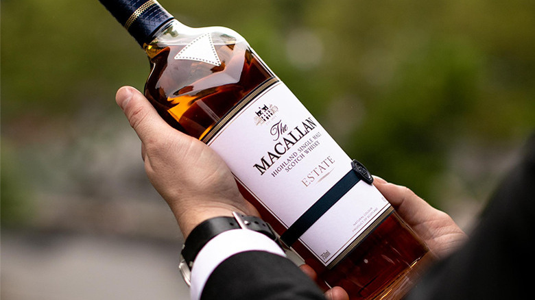 15 Popular Scotch Brands, Ranked