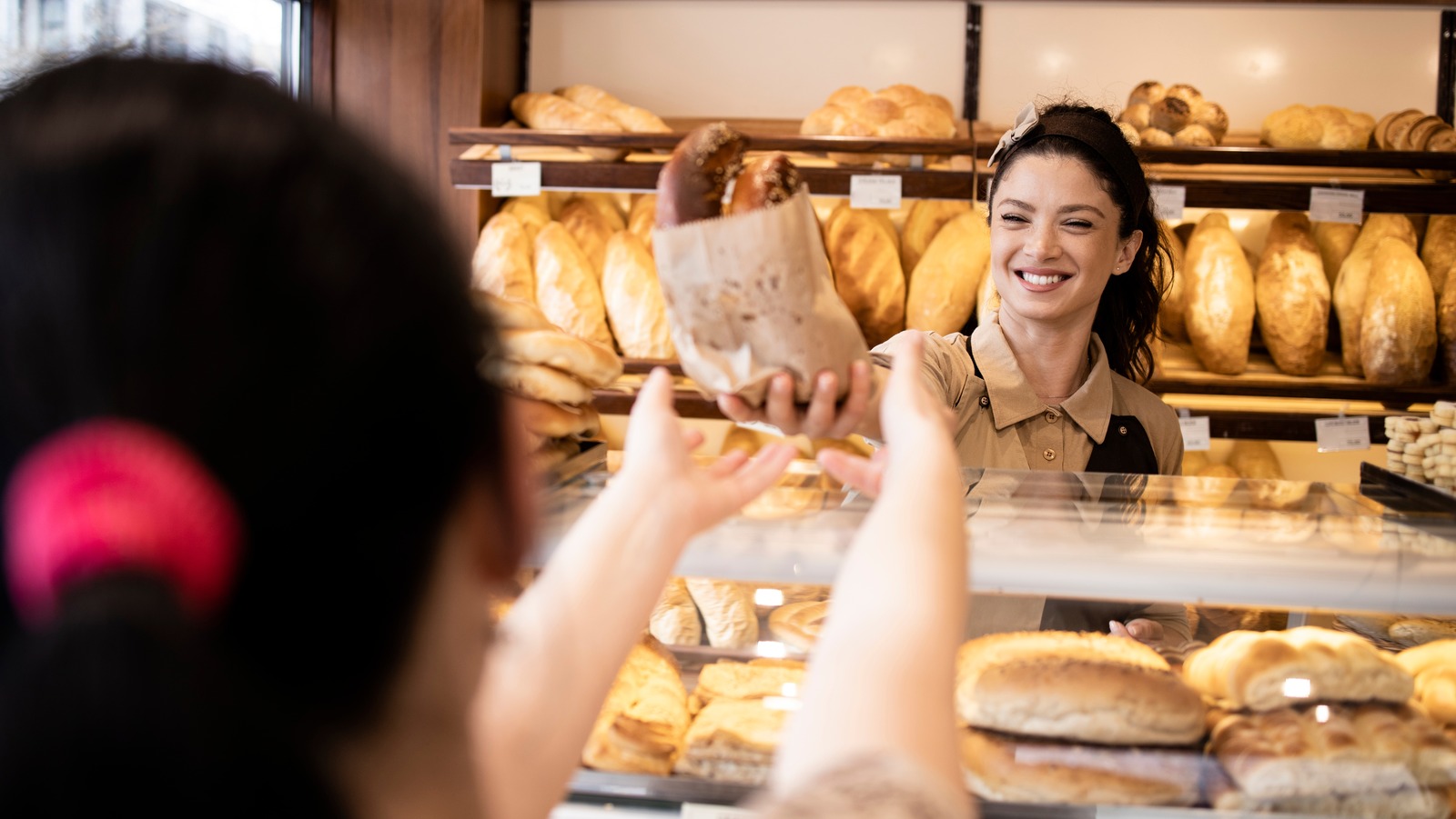 15 Red Flags That Might Indicate A Bad Bakery