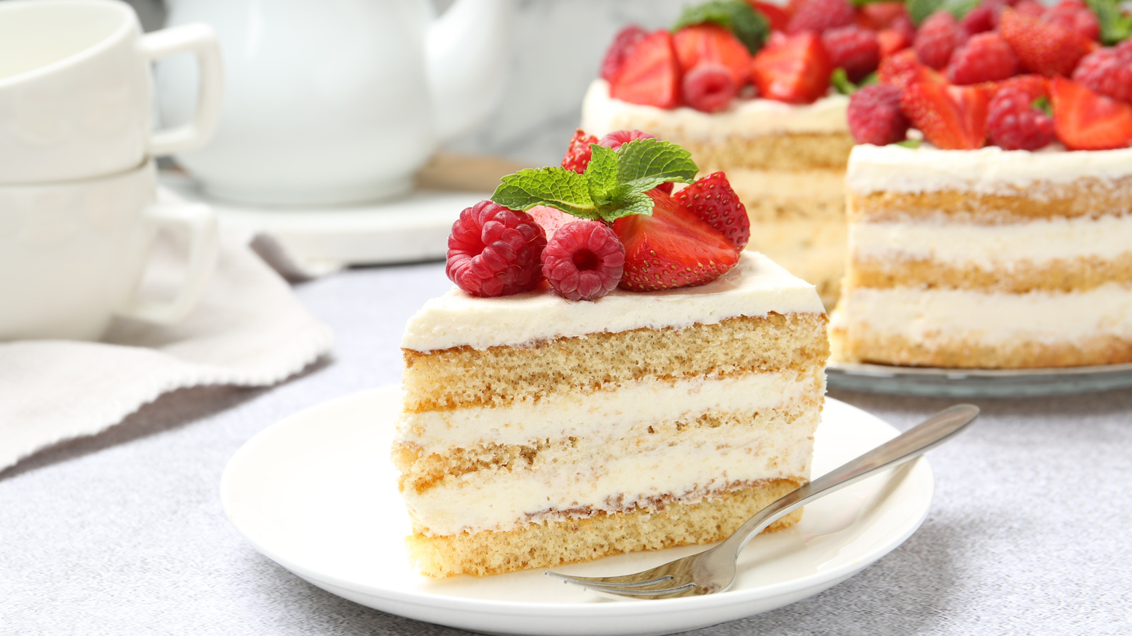 18 Freezer-Friendly Cakes That You Should Bake Now (And Eat Later)