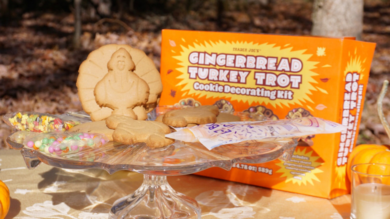 20 Best Thanksgiving Items At Trader Joe's 2022