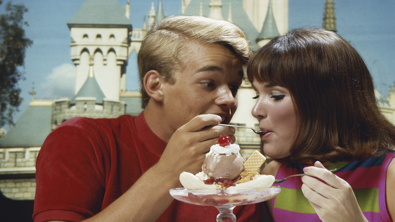 7 Ice Cream Treat Brands Every Kid Loved Growing Up In The '60s