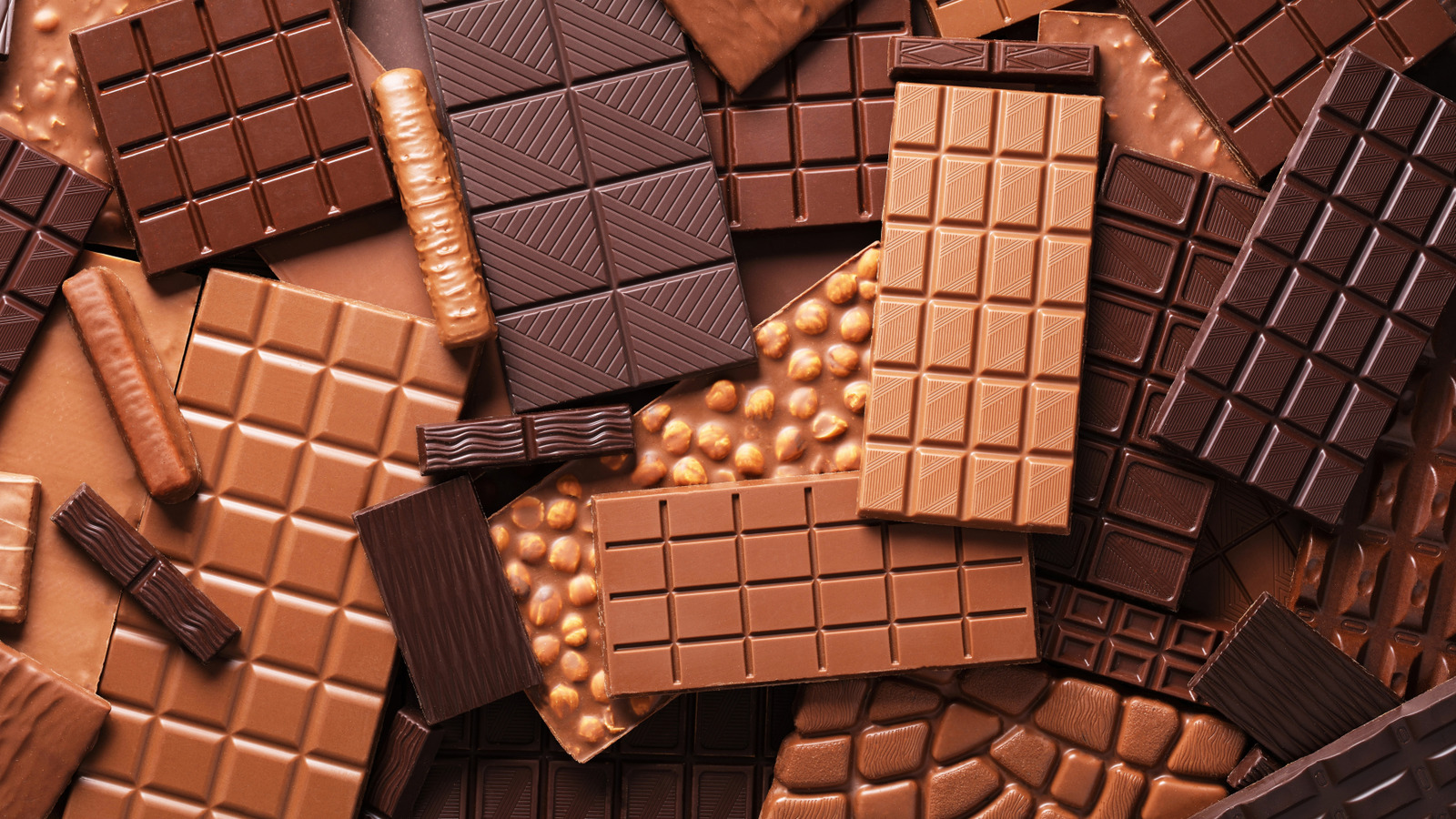 7 Vintage Candy Bars No One Remembers Anymore