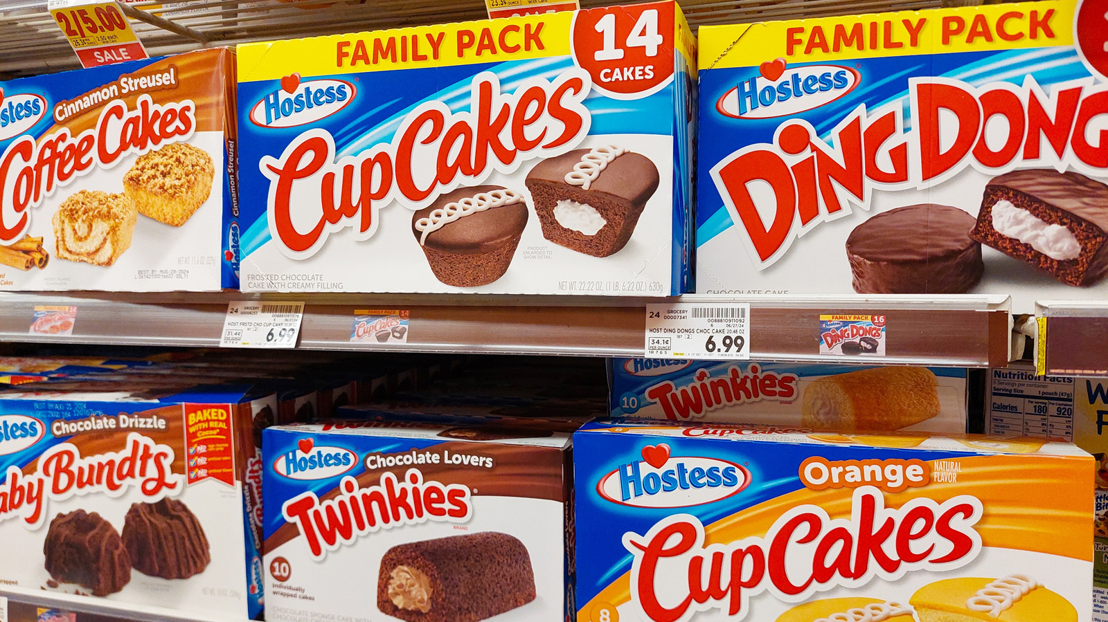 8 Discontinued Hostess Snacks We'll Probably Never Eat Again