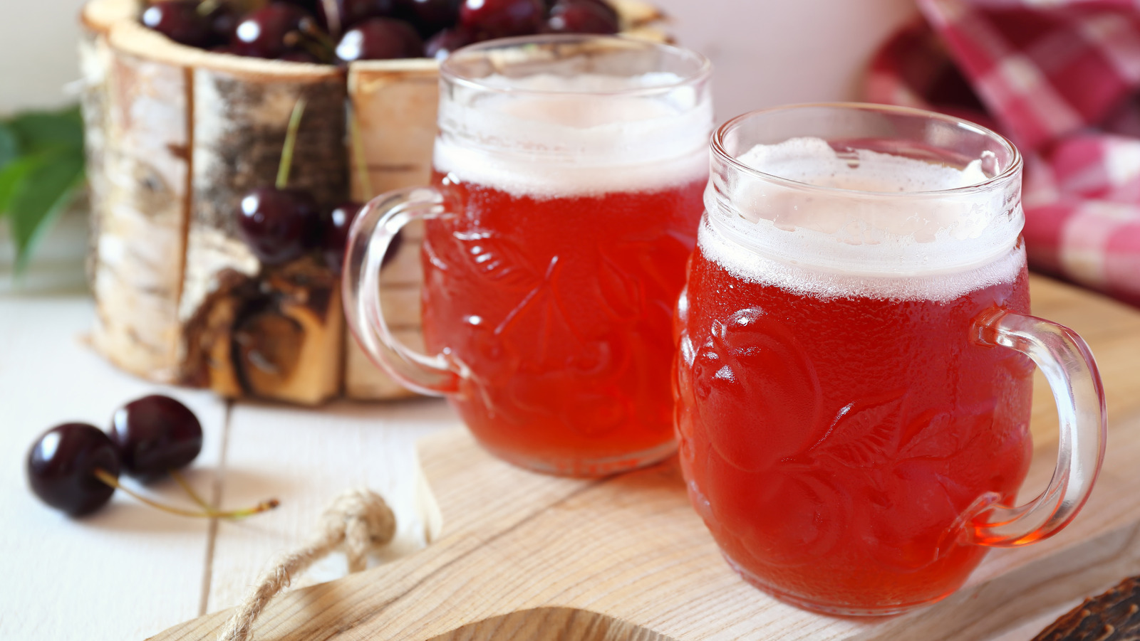 A Boilermaker Is The No-Fuss Cocktail For Beer And Bourbon Lovers