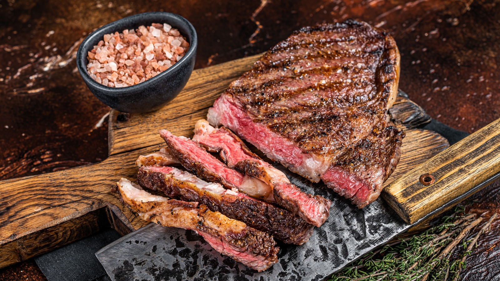 A Steak Expert Explains Exactly How To Dry Age And Cook Perfect Wagyu Beef At Home