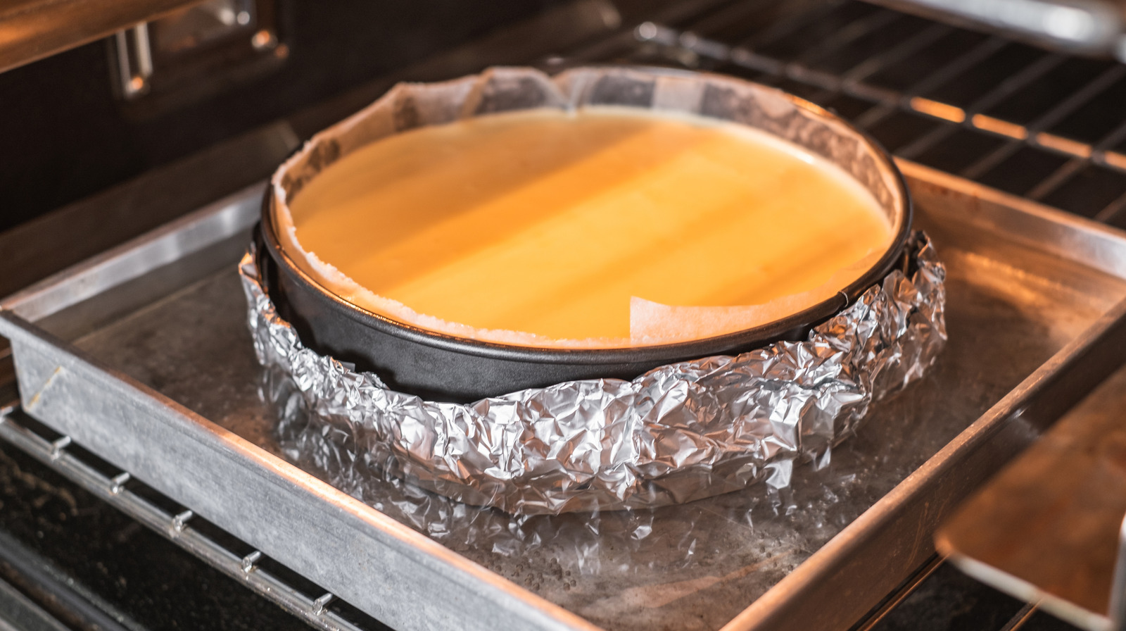 Make Better Cakes With An Easy Water Bath