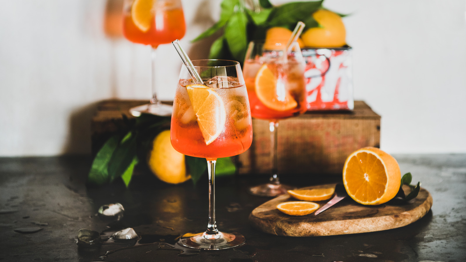 Add Fruity Flavor To Your Aperol Spritz With Fresh Apple