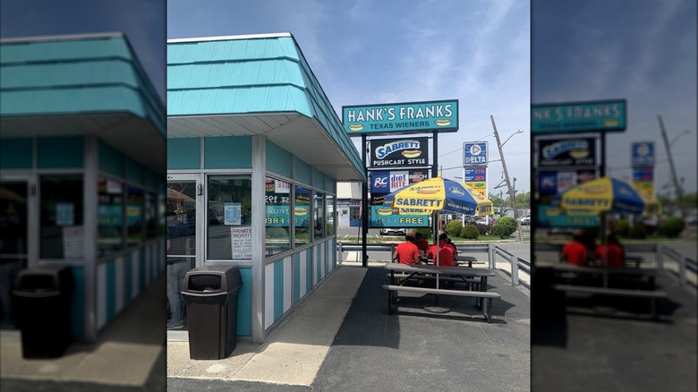 This New Jersey Hot Dog Spot Ranks As One Of Alton Brown's Favorite ...