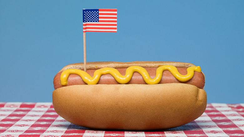 This New Jersey Hot Dog Spot Ranks As One Of Alton Brown's Favorite ...