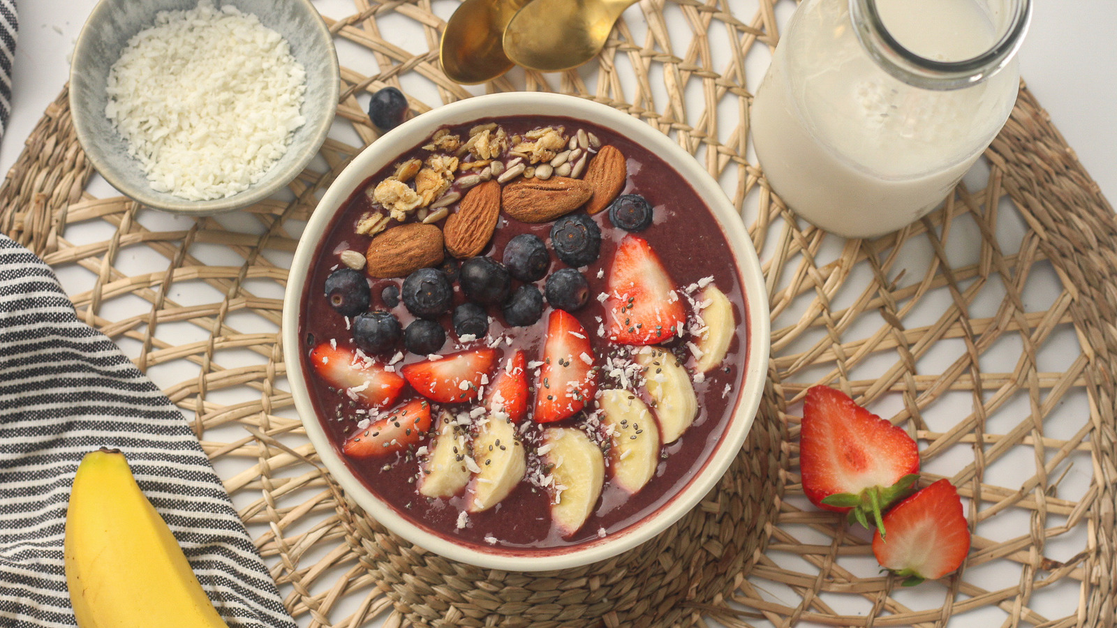 At-Home Acai Bowl Recipe