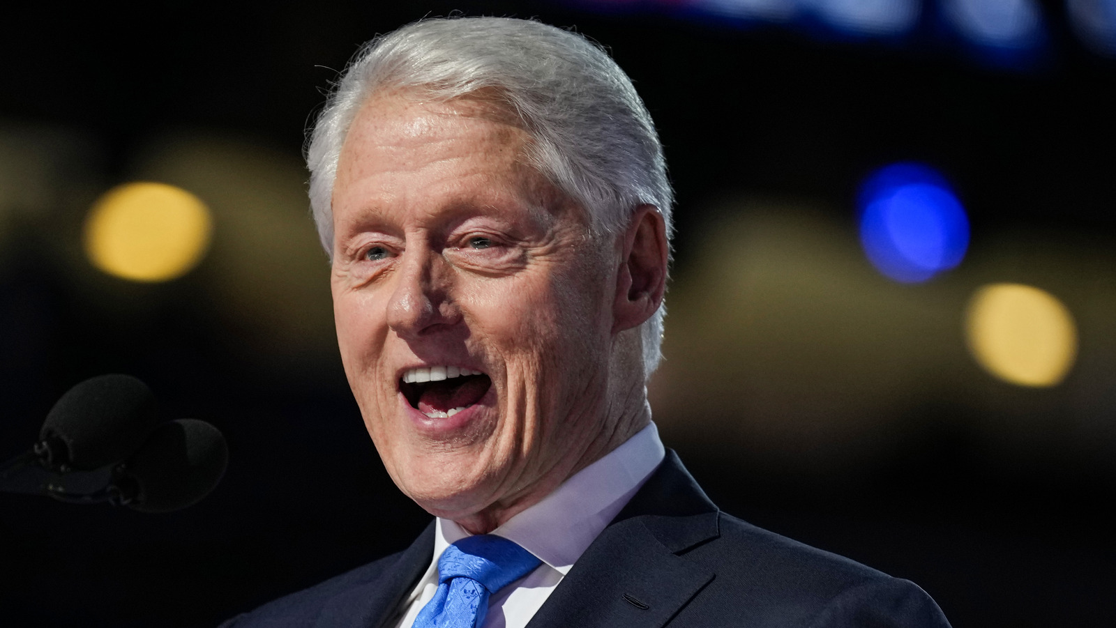 One Of Bill Clinton's Favourite Foods Was Chicken Enchiladas Before He ...
