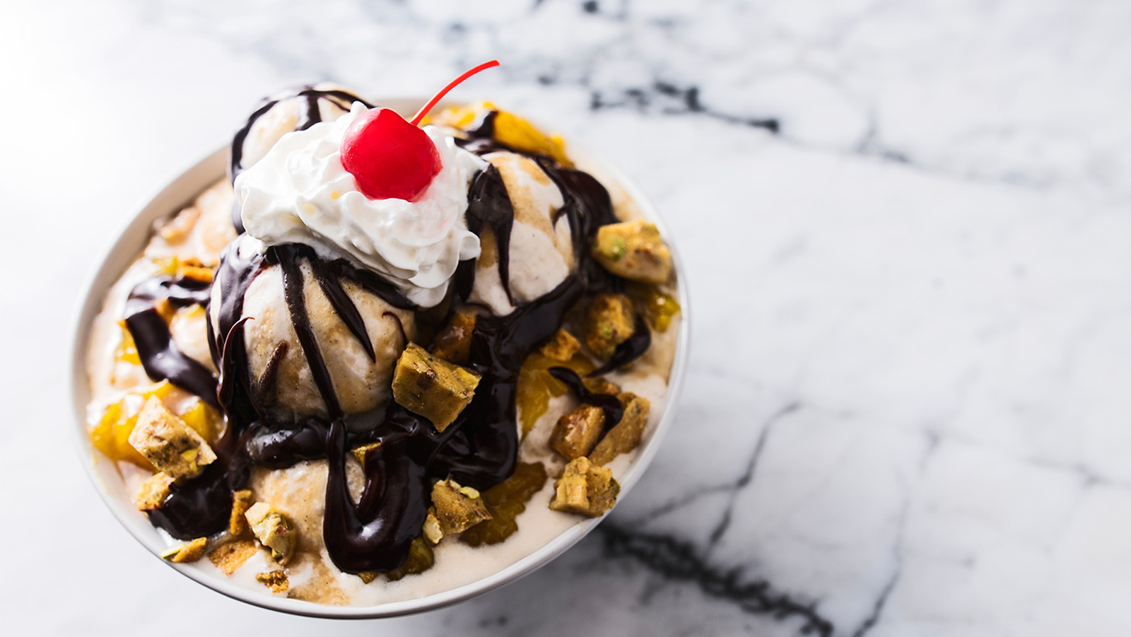 Recipe: Tasting Table's Ultimate Sundae