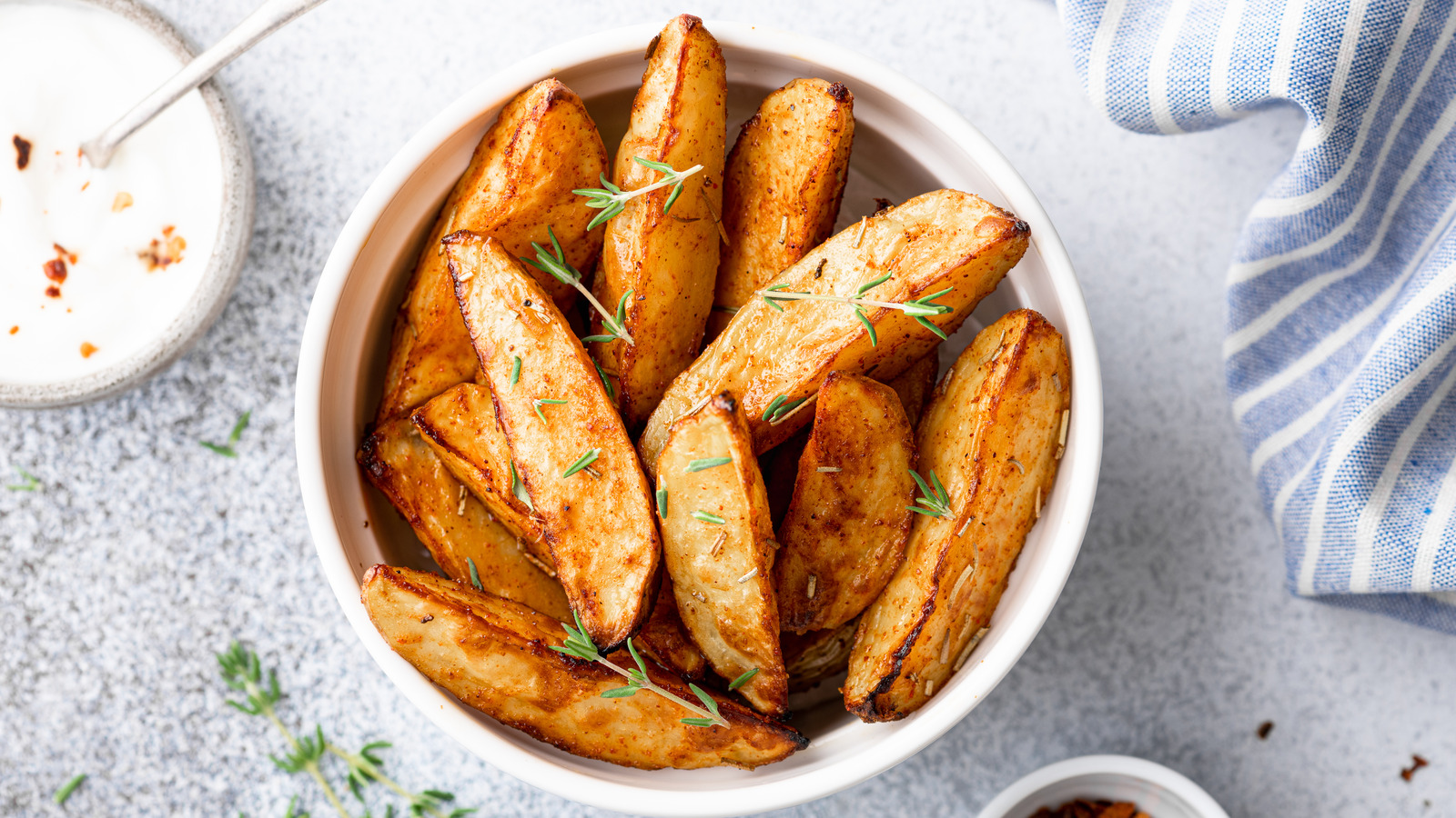 Blanching Vs. Parboiling Potatoes: What's The Difference?