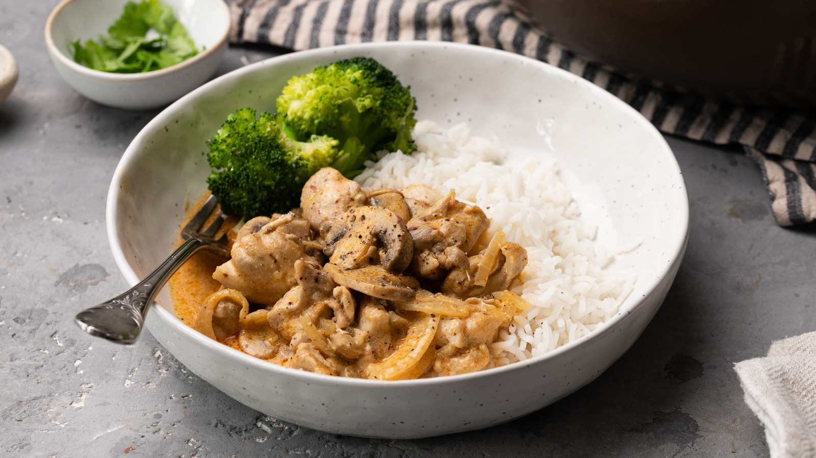 Classic Chicken Stroganoff Recipe