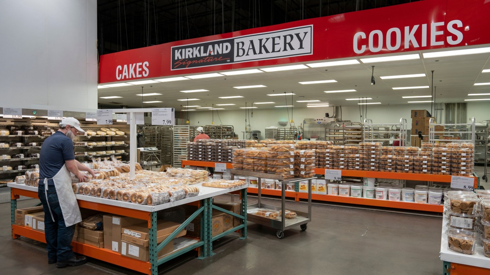 Costco's Decadent New Bakery Item Is A Mashup Of Classic Desserts