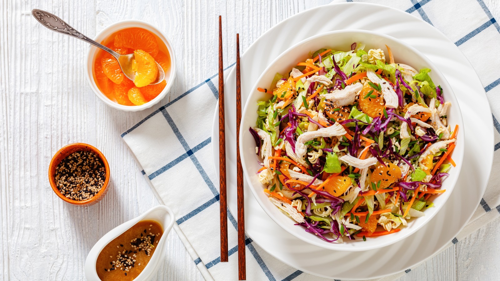 Crispy Chow Mein Noodles Are The Ultimate Salad Topping