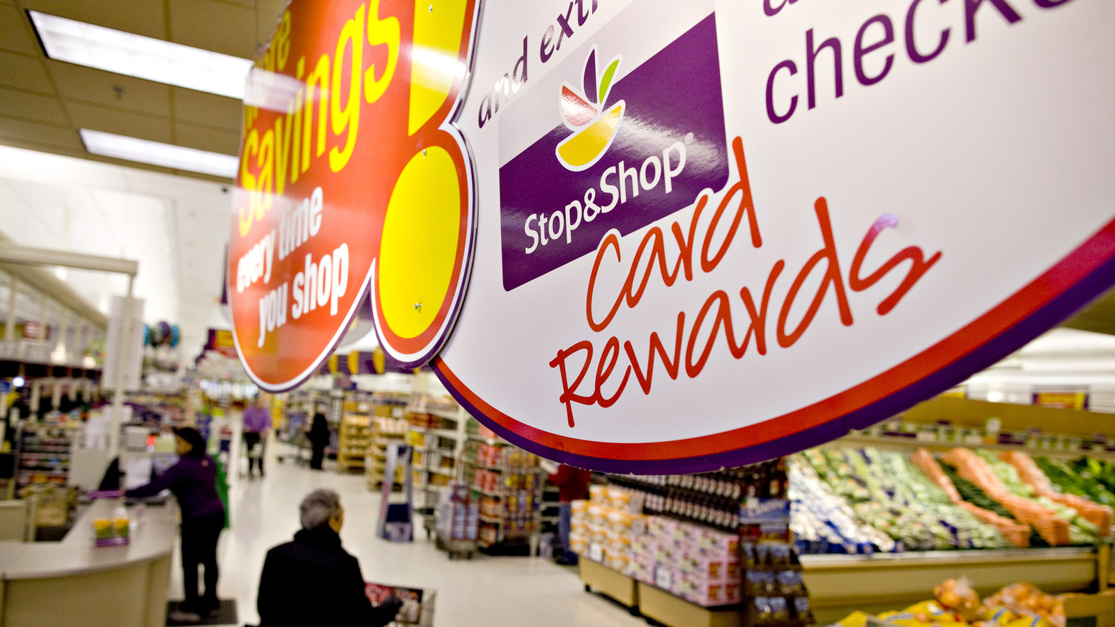 Don't Overlook Grocery Store Apps And Miss Out On Some Serious Rewards