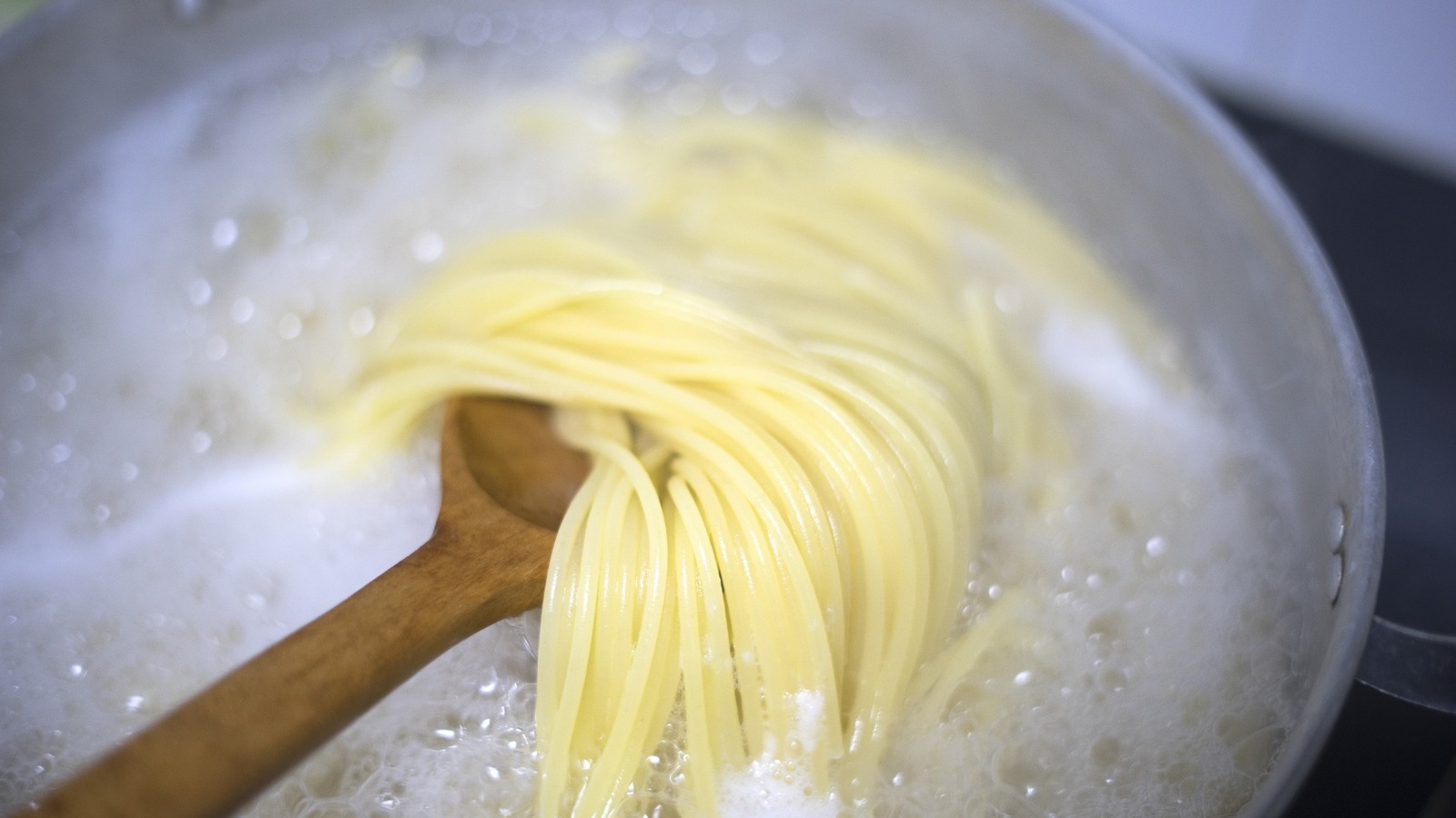 Don't Throw Out Pasta Water — Use It In Your Next Batch Of Homemade ...