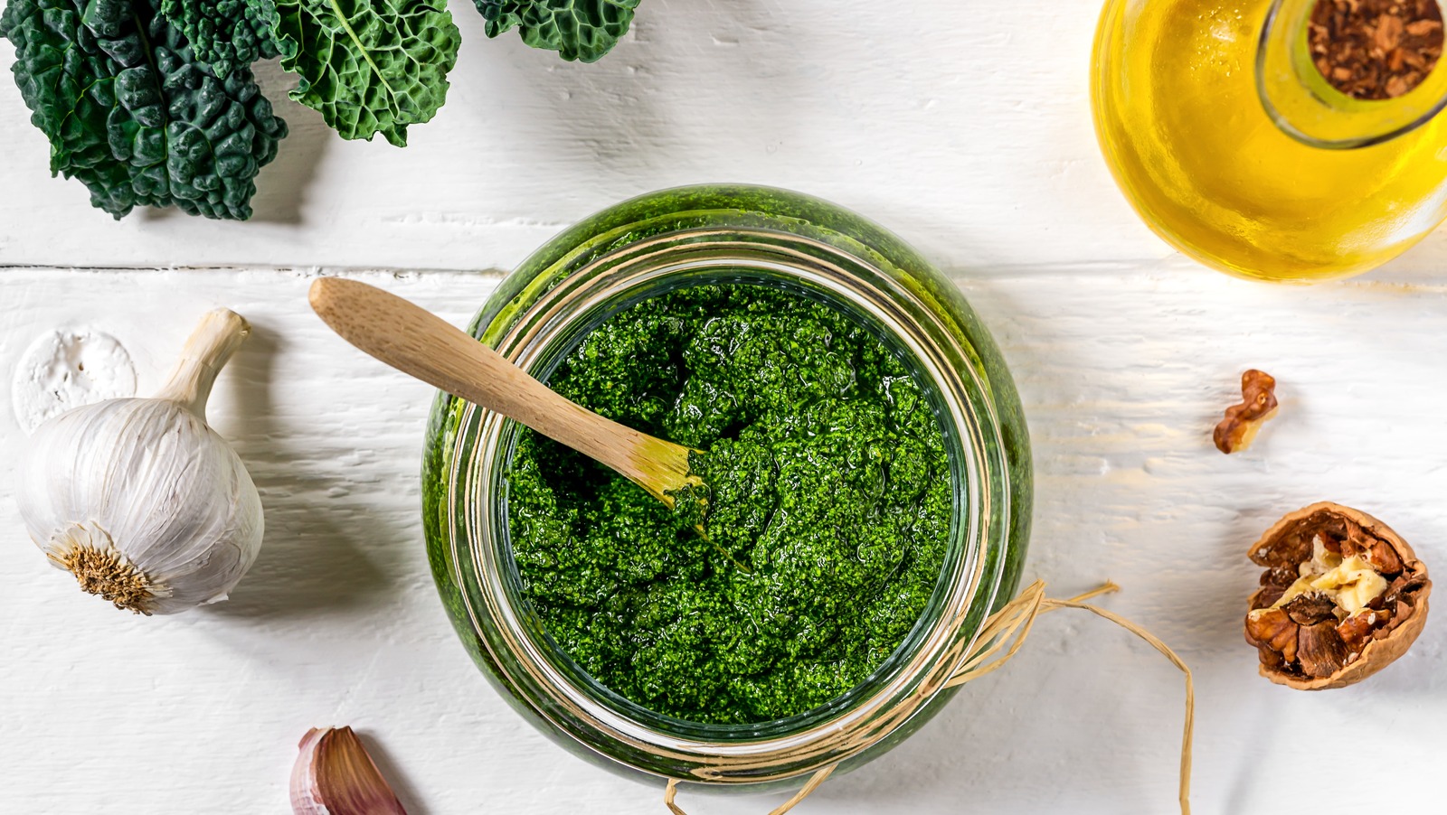 Don't Toss Leftover Kale Stems, Add Them To Your Pesto Instead