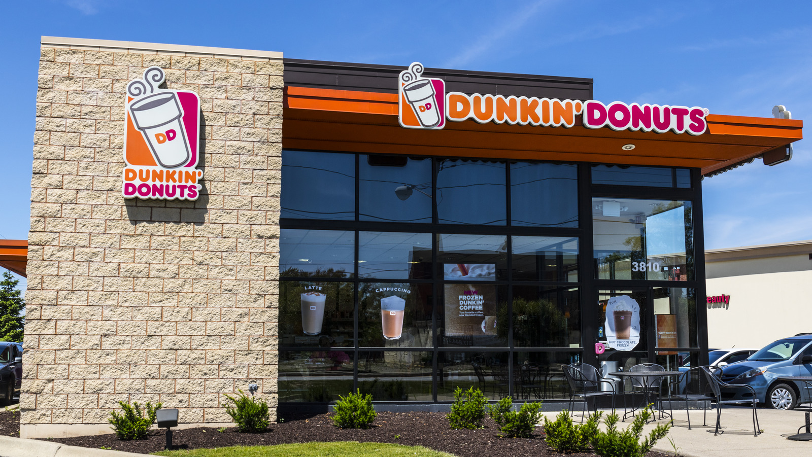 Open Kettle, The Origin Story Of The First Dunkin' Location