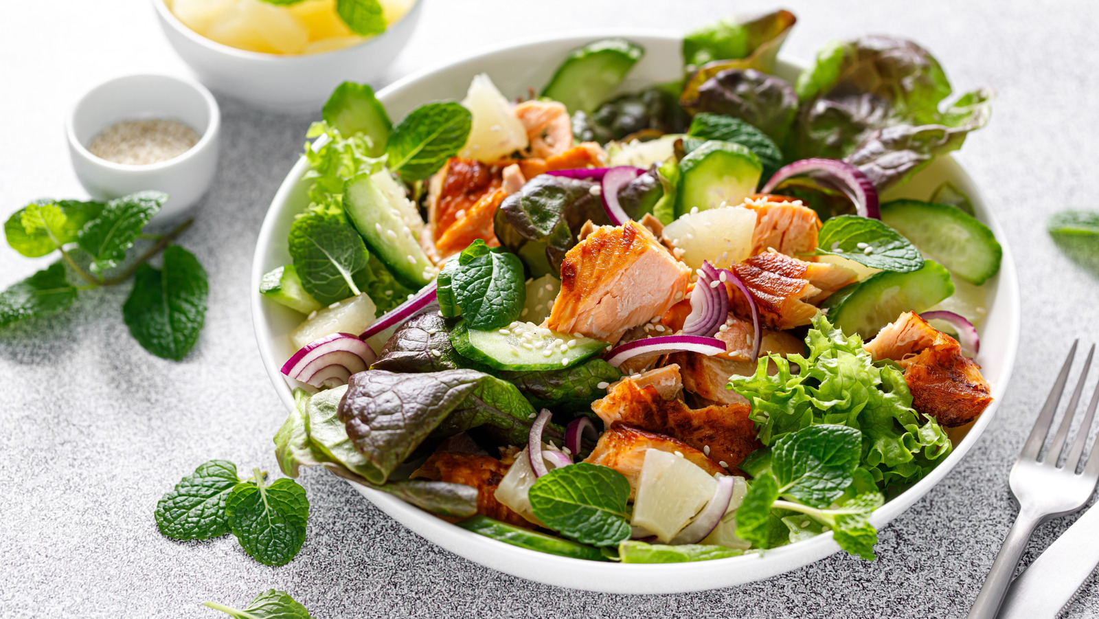 Follow This Ingredient Ratio For Perfectly Balanced Salads Every Time