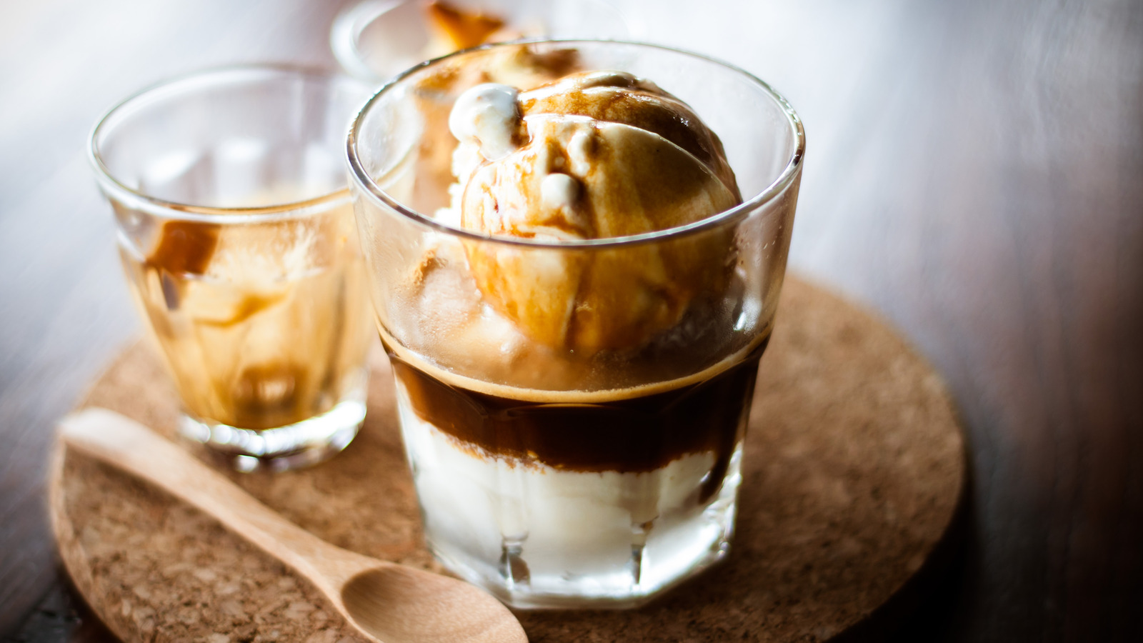 For A Better Affogato, Chill Your Glass Before Pouring Hot Espresso ...