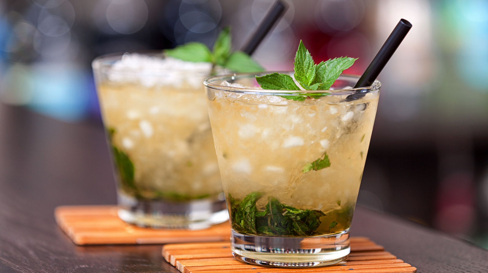 For A Tastier Mint Julep, Rub Your Glass With The Aromatic Leaves