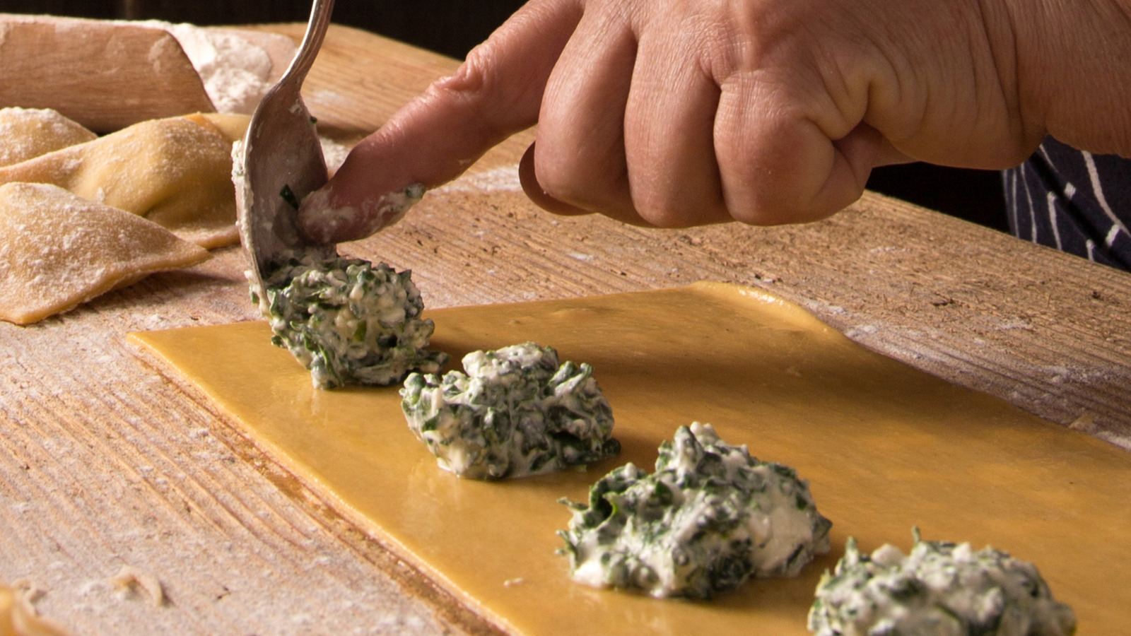For The Best Homemade Ravioli, Focus On Filling Flavors
