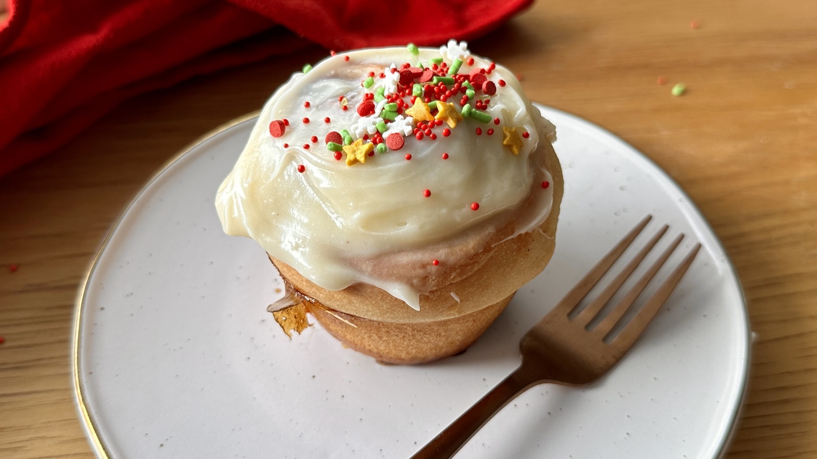 Gingerbread Cinnamon Buns Recipe