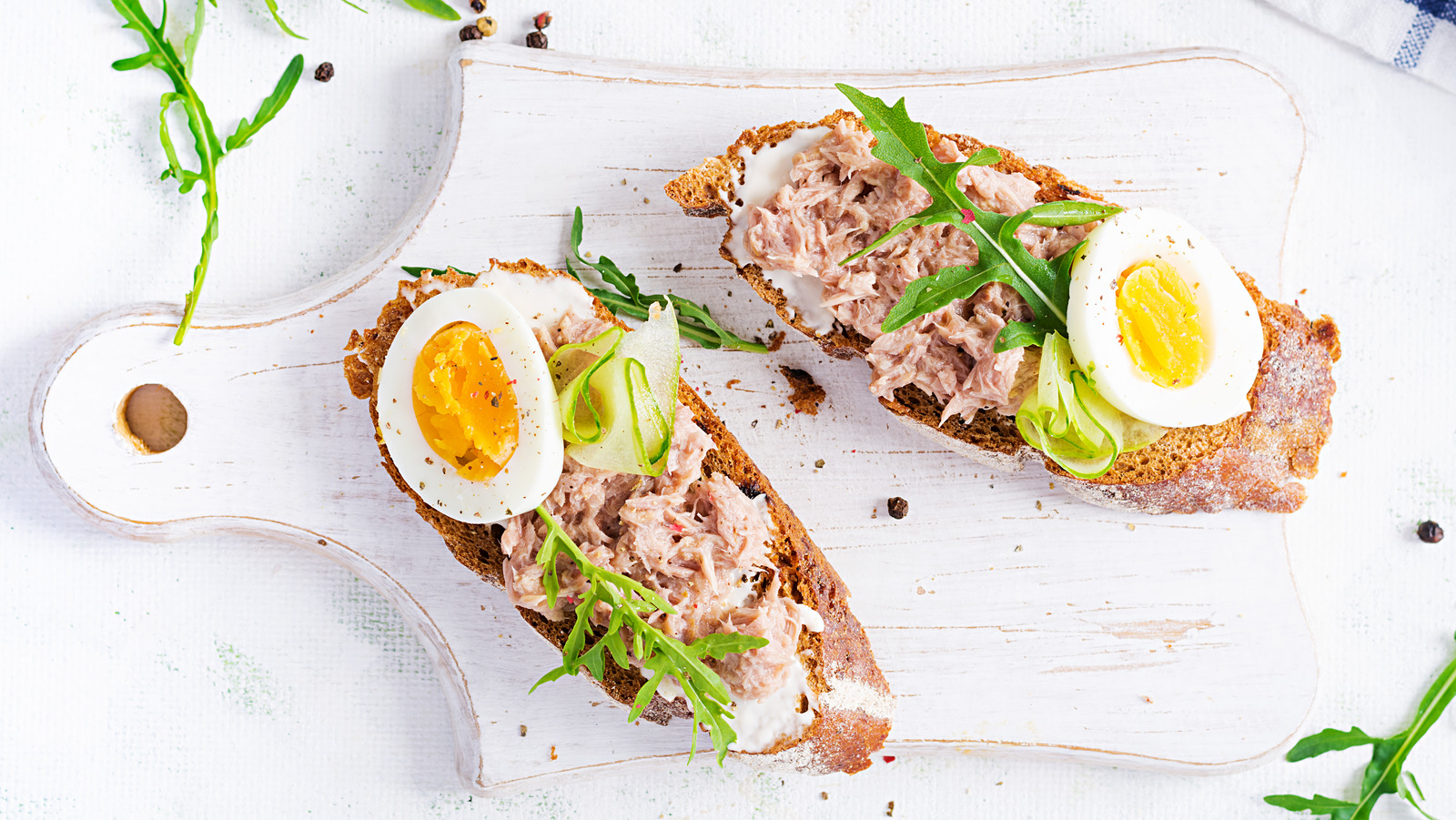 Here's How You Should Really Be Storing Tuna