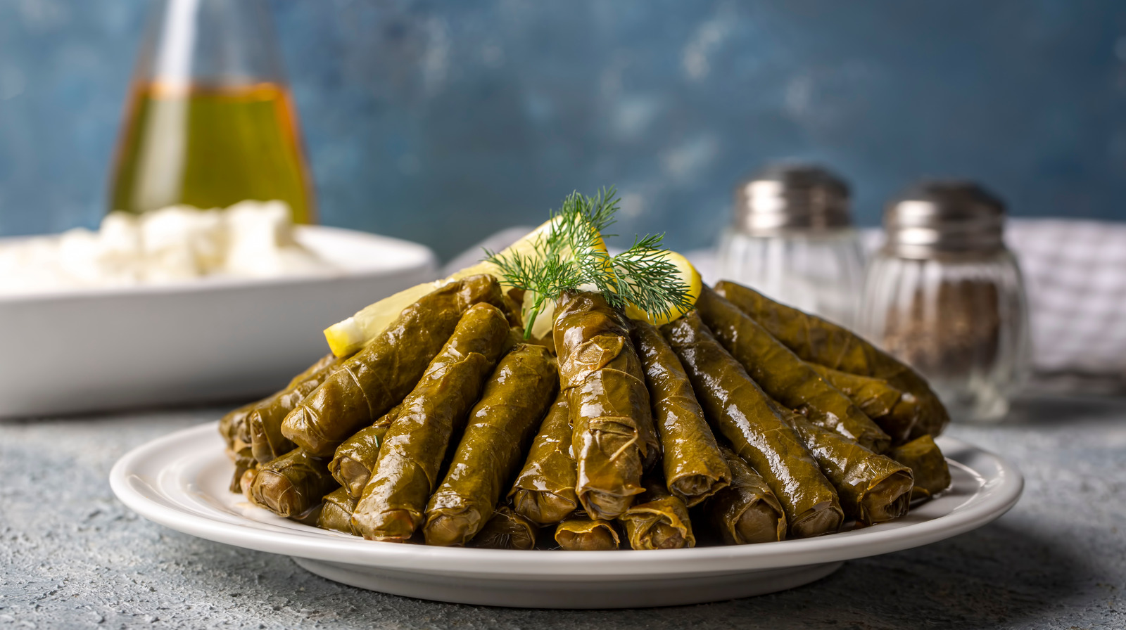 Here's Why You Should Give Canned Dolmas A Quick Rinse Before Eating