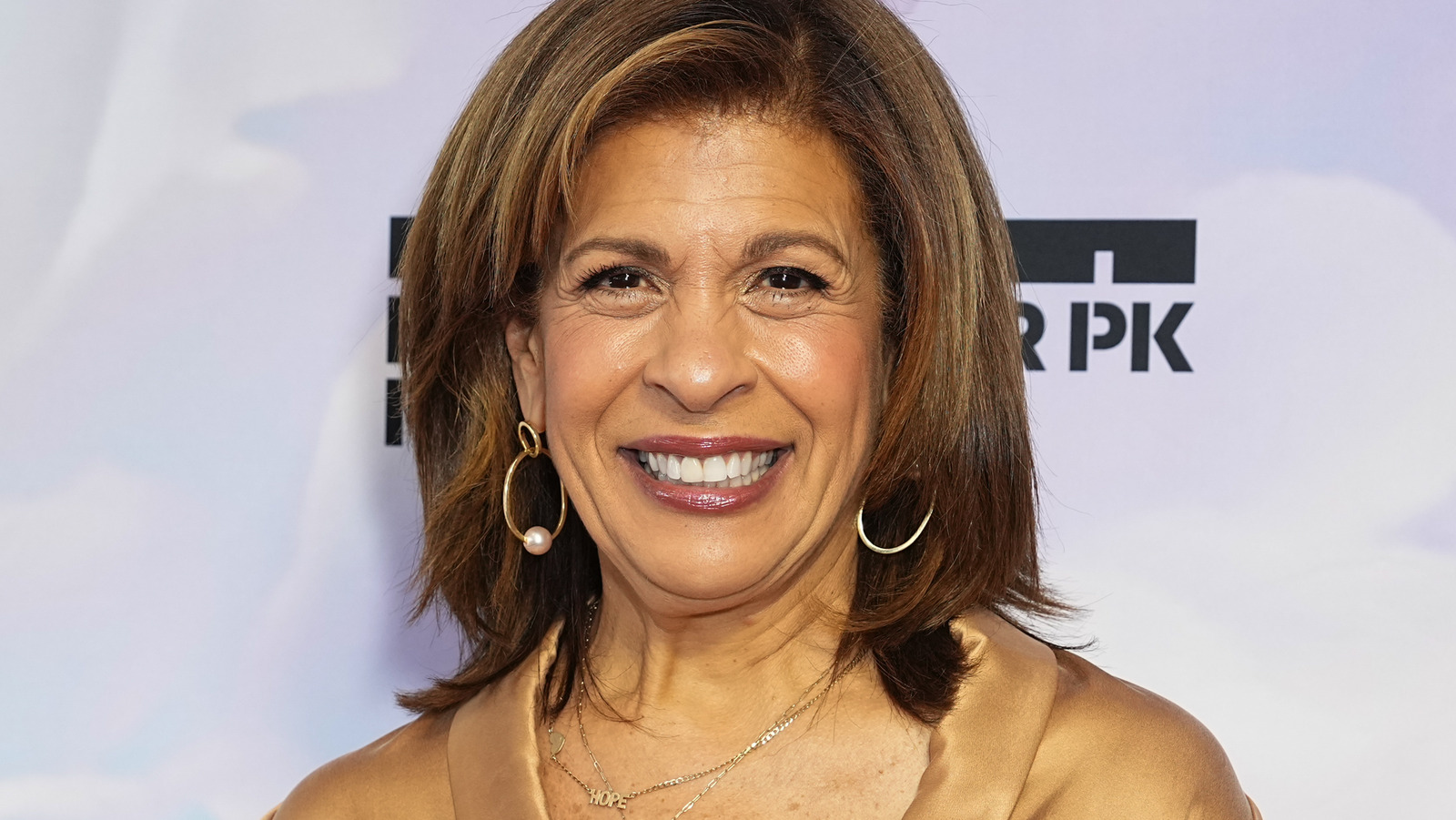 Hoda Kotb's Ritz Cracker Cake Only Requires 2 Simple Ingredients