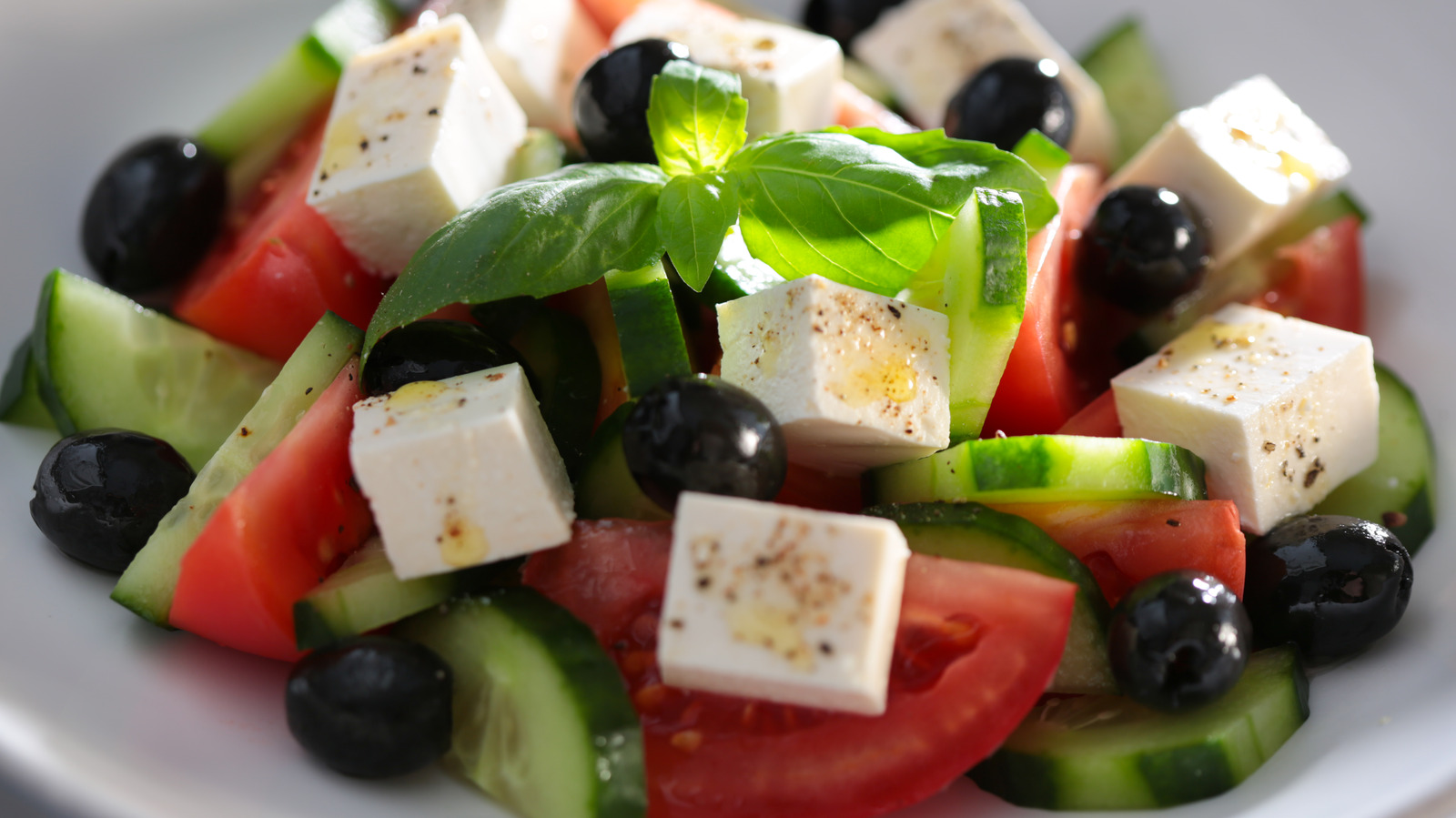 Horiatiki-Style Greek Salads Are Served Without One Main Ingredient