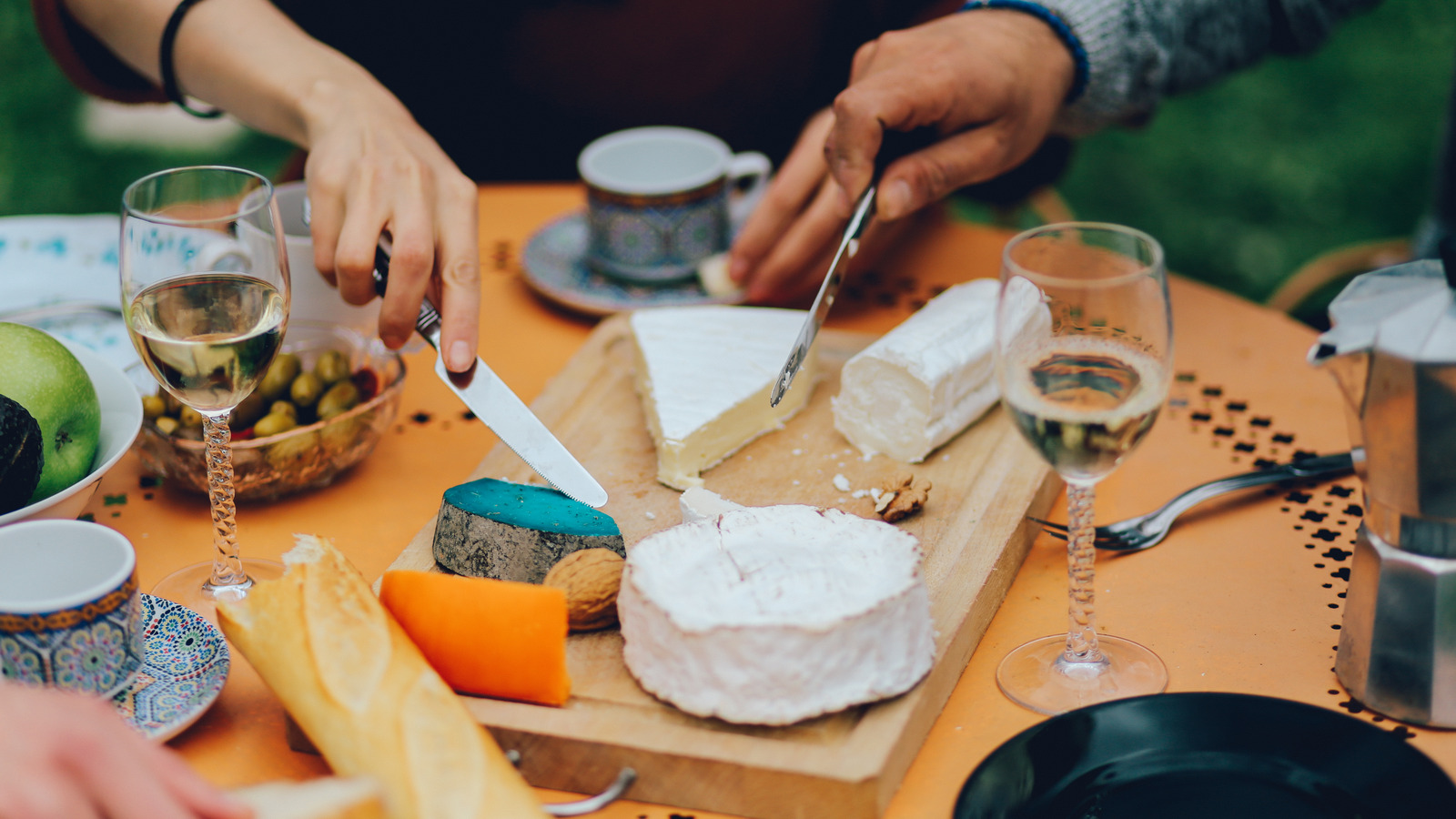 How A Stick Of Butter Can Help You Easily Cut Through Sticky Cheeses
