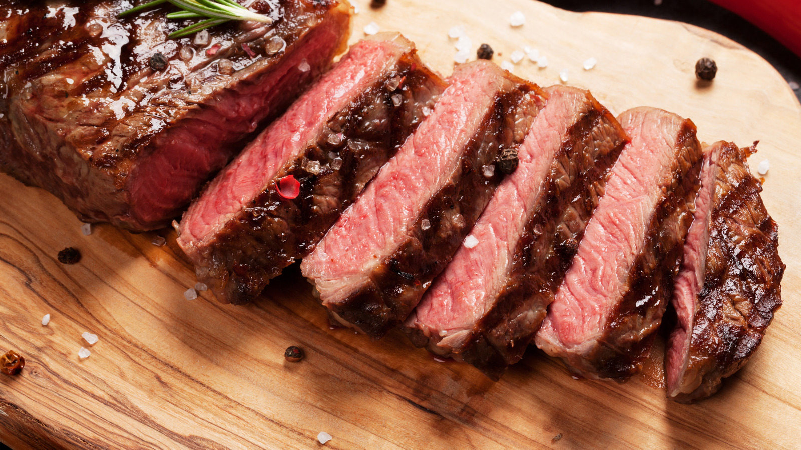 How To Choose A Quality Bistro Steak – And Cook It Properly