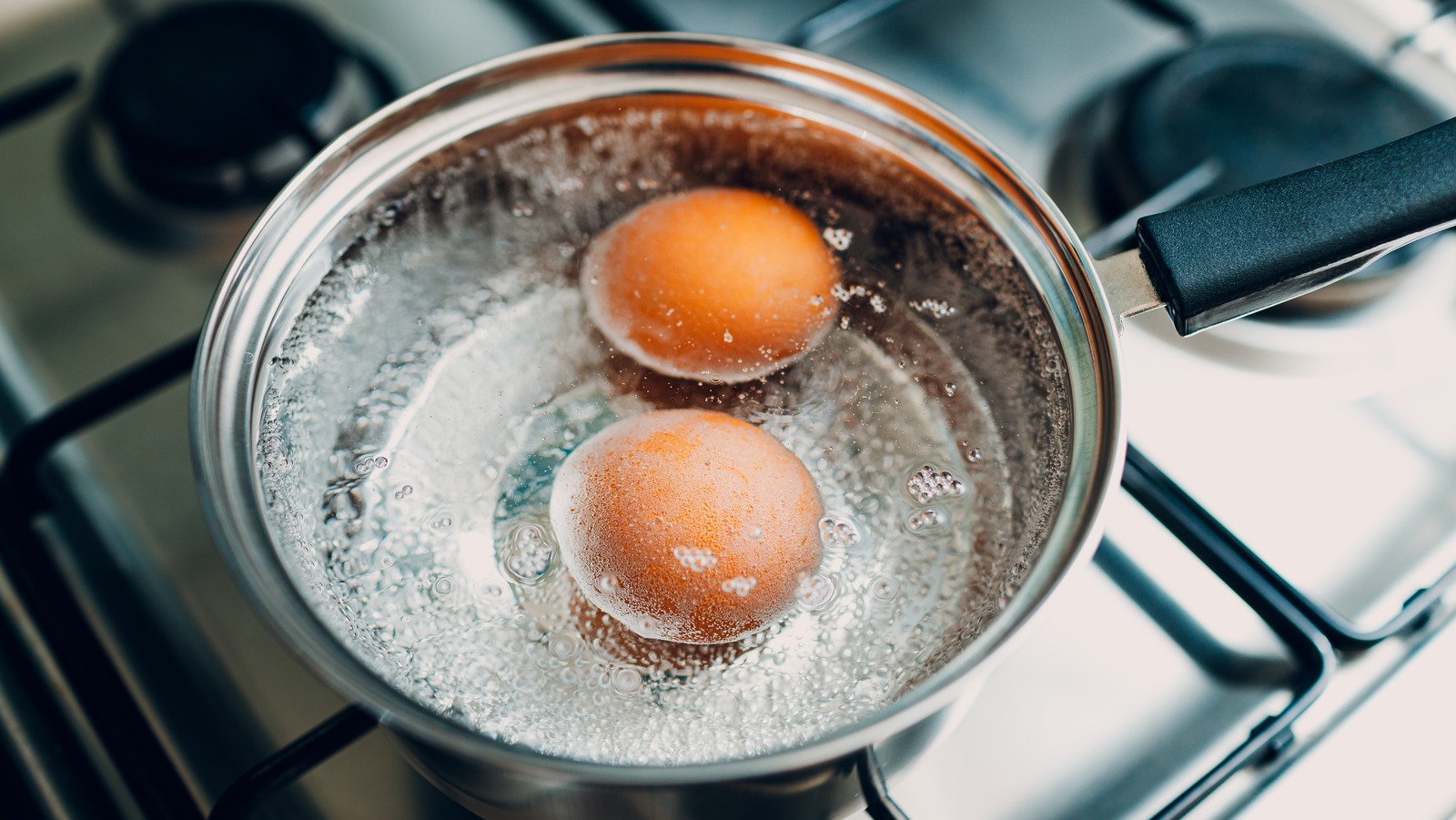 How To Choose The Best Pan For Boiling Eggs