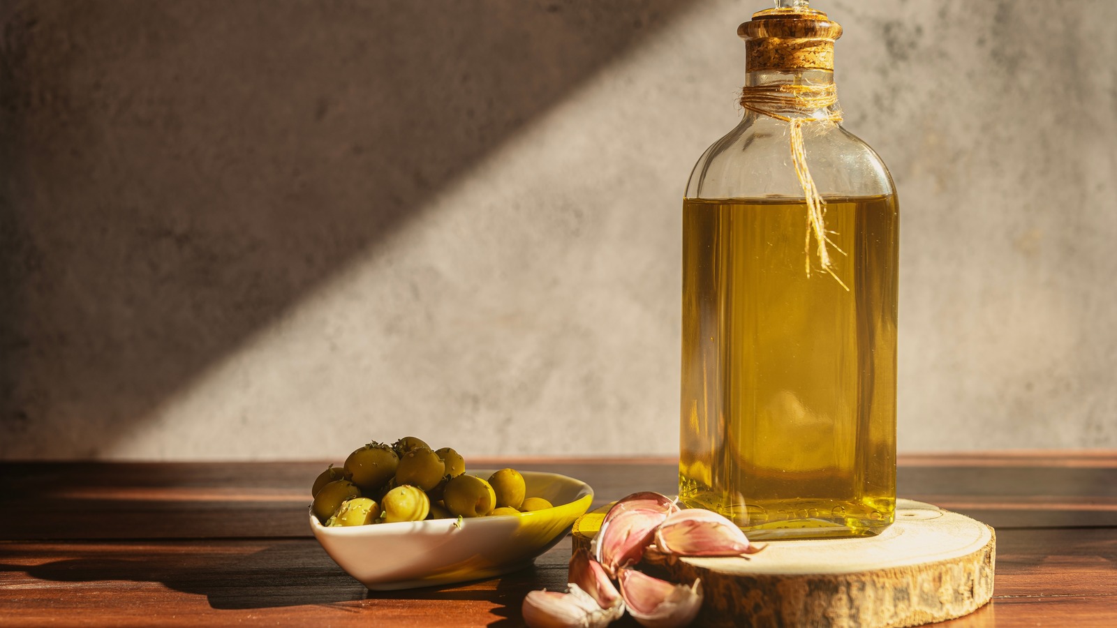 How To Fat Wash Spirits With Olive Oil For A Whole New World Of Flavor