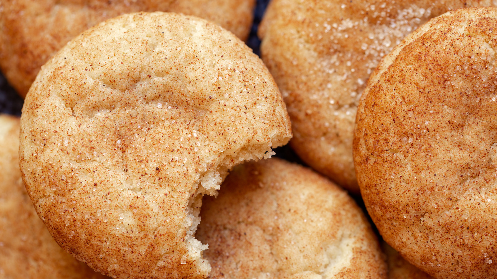 How To Give Any Cookie An Extra Sweet And Shimmery Crunch