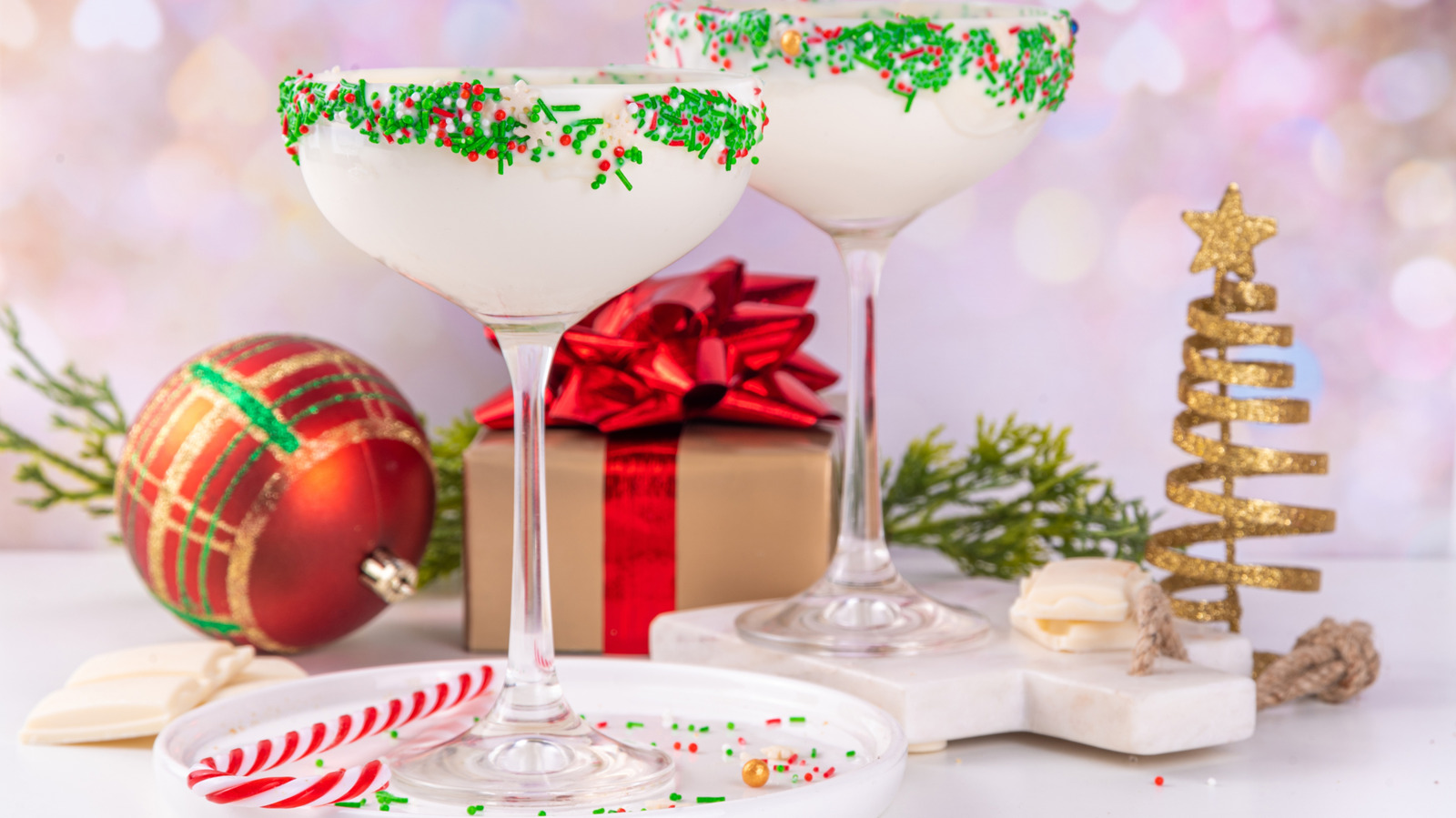 How To Give Your Sweet Drinks A Pretty Sprinkle Rim