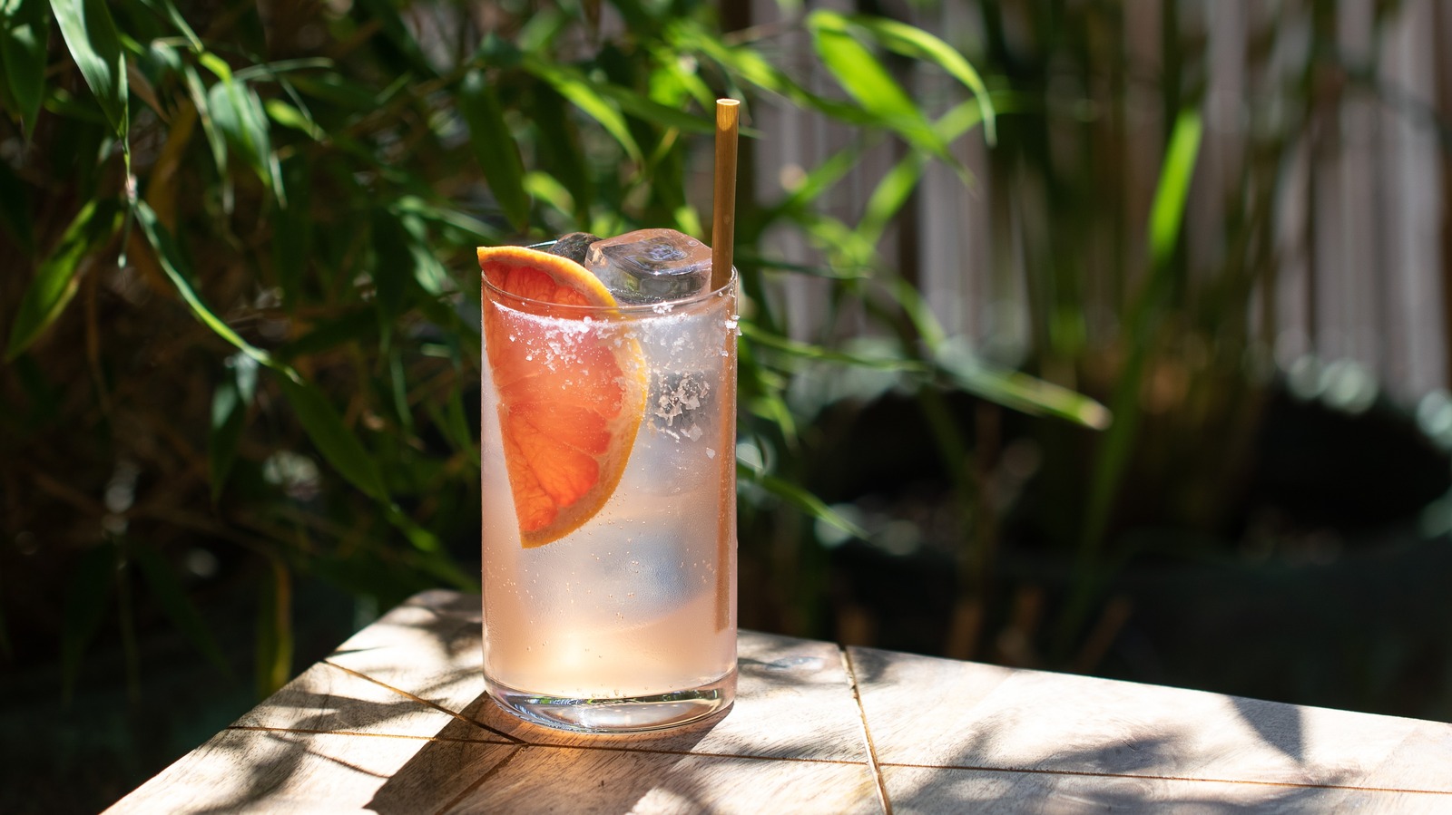 The Trick To Making Perfectly Clear Ice Cubes For Your Cocktails