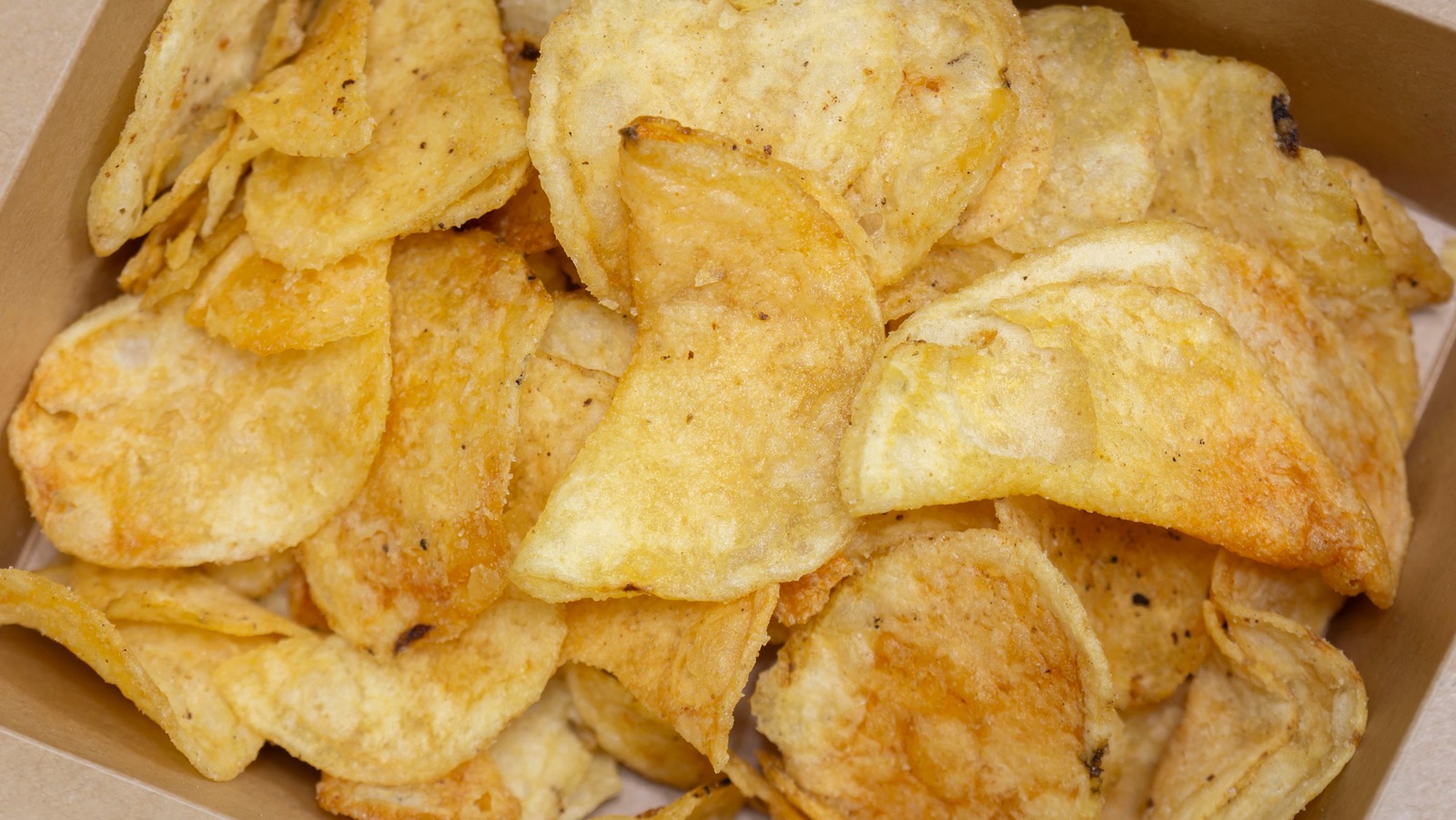 Three Easy Ingredients Make The Ultimate Homemade Salt And Vinegar Chips