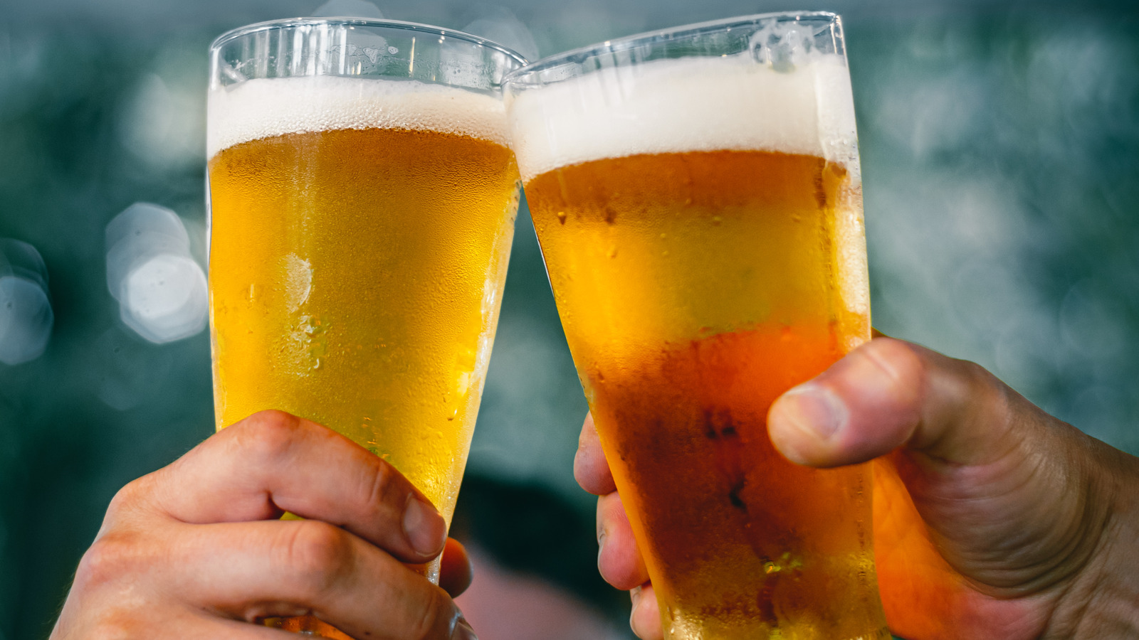 How To Order Craft Beer At A Bar Like A Total Pro