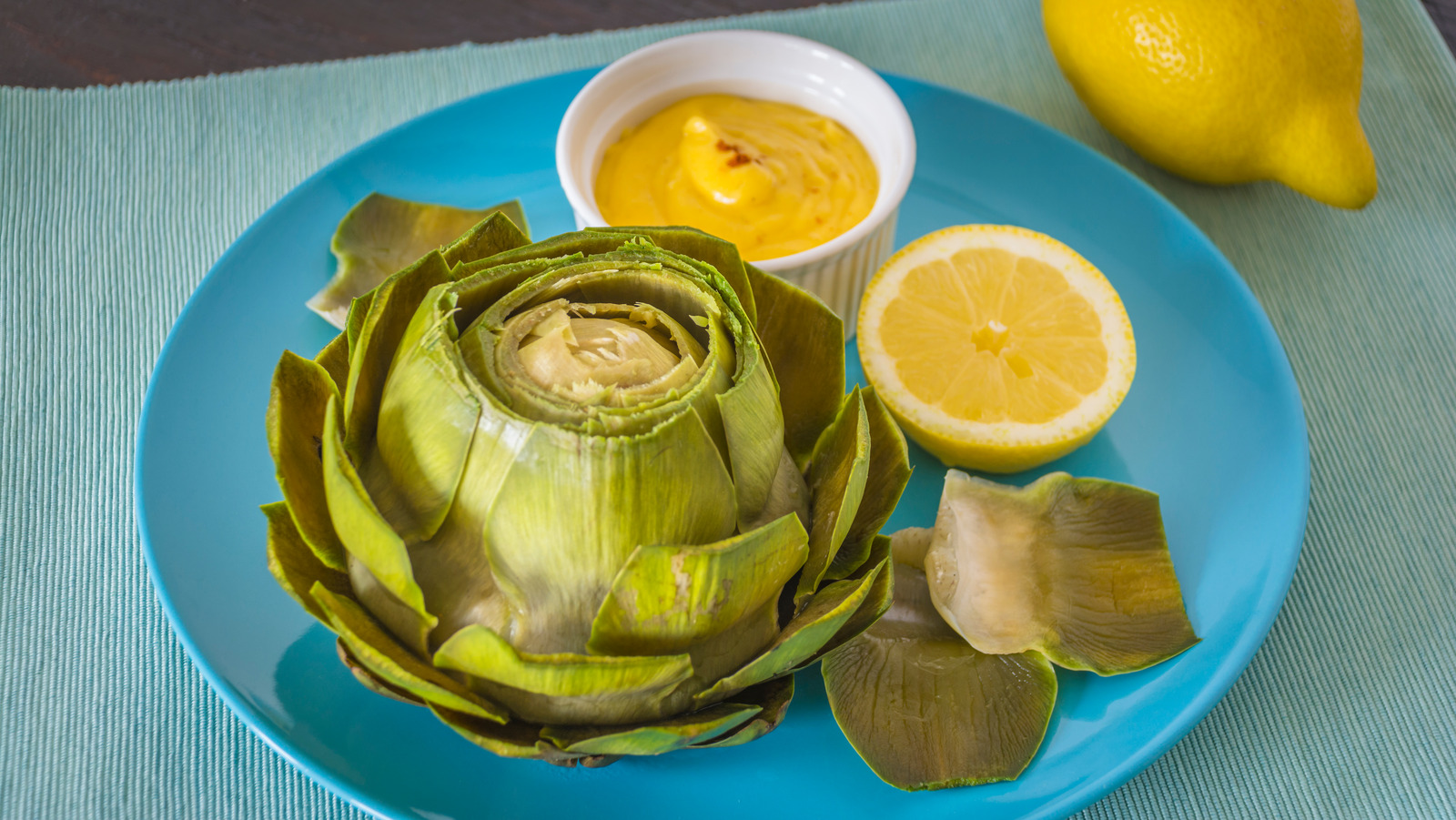How To Properly Eat A Fresh Artichoke (And Which Bits To Avoid)