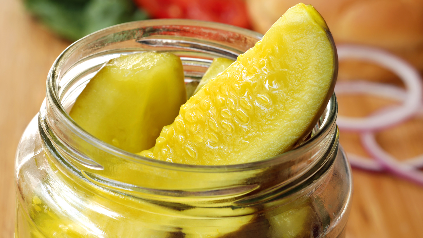 How To Transform Your Store-Bought Dill Pickles Into Deliciously Spicy ...