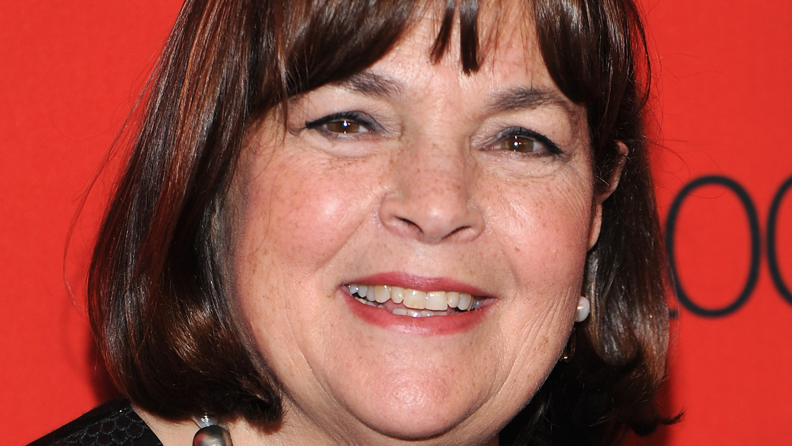Ina Garten's Ideal Last Meal Is A Paris Fast Food Hot Dog