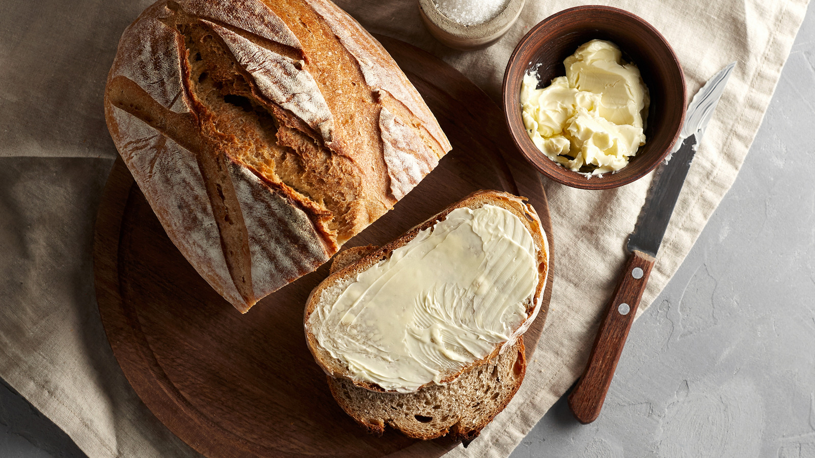 Is It Safe To Eat Moldy Bread?