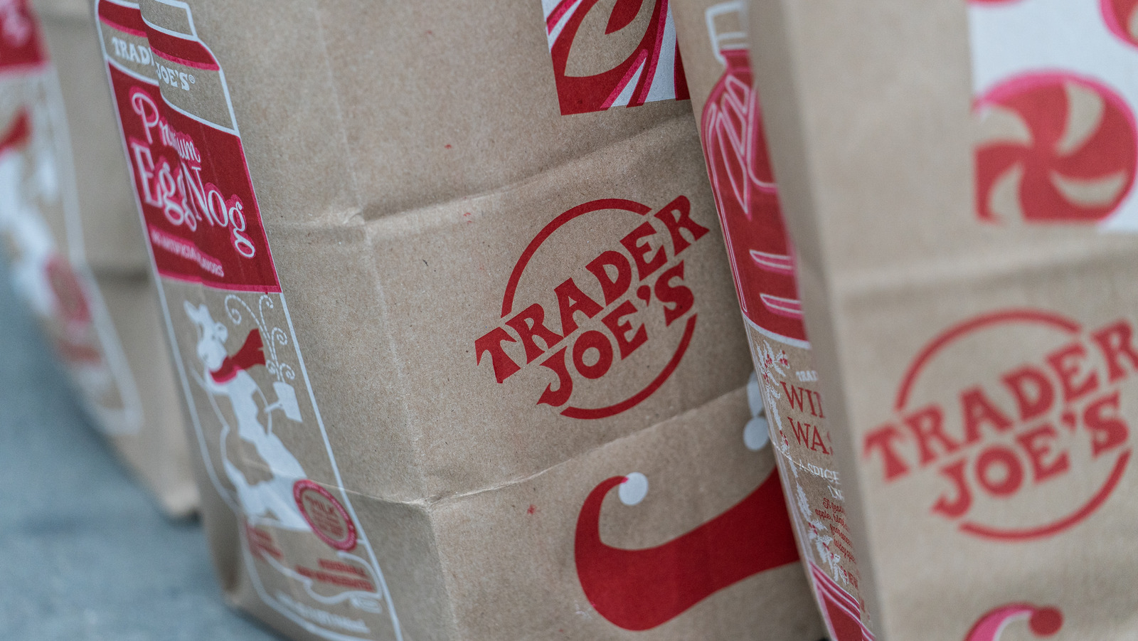 16 Items That Deserve To Be In The Trader Joe's Hall Of Fame